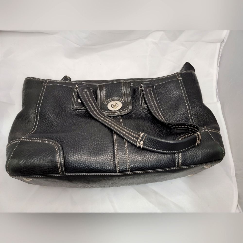 Coach Hamilton Turn Lock Pebble Leather F13960 Black - Gem